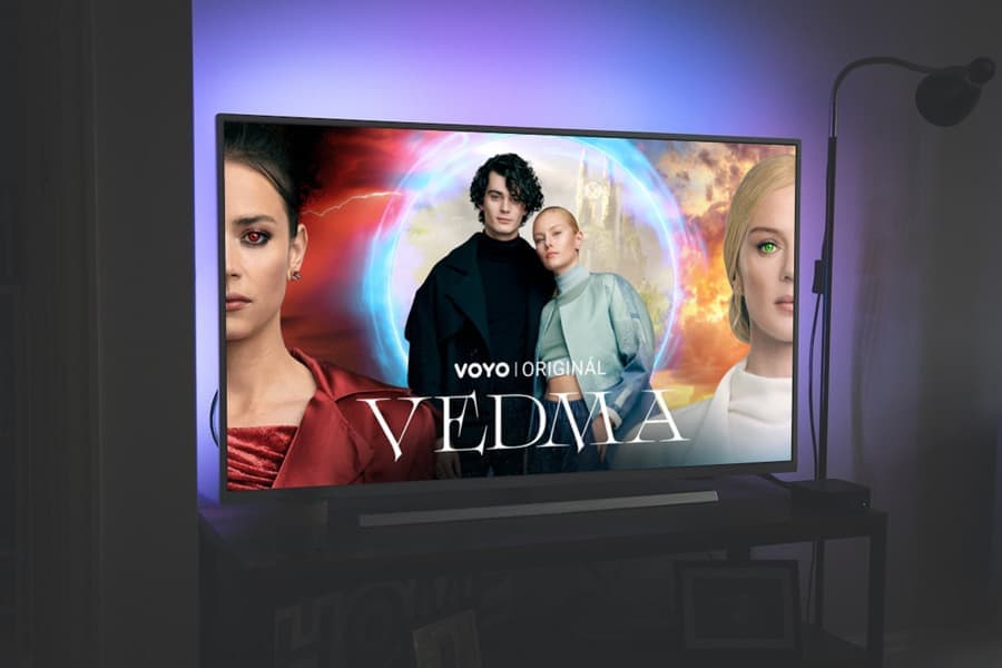 Vedma seriál 2025 🔥︎ dej, herci, online, archív a Voyo