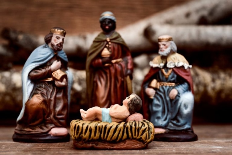 Traja králi ️ dátum, príbeh, dary, zvyky, vo svete a vinše